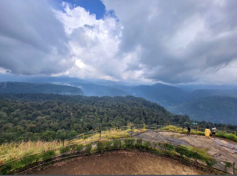 Nallamudi Poonjolai View Point, Valparai – Highlights – Mukundha Tours ...